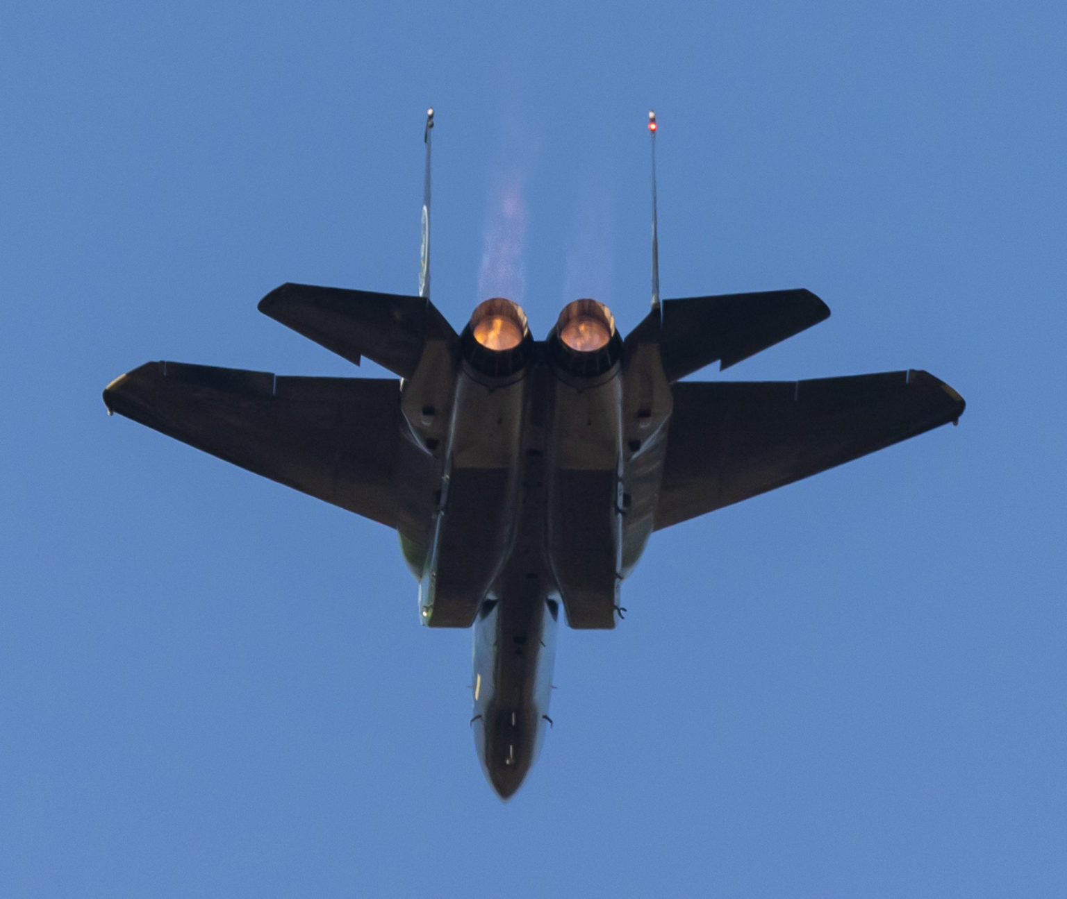 Pics of the Week: Royal Saudi Air Force F-15 Fighter Jet - Running with ...