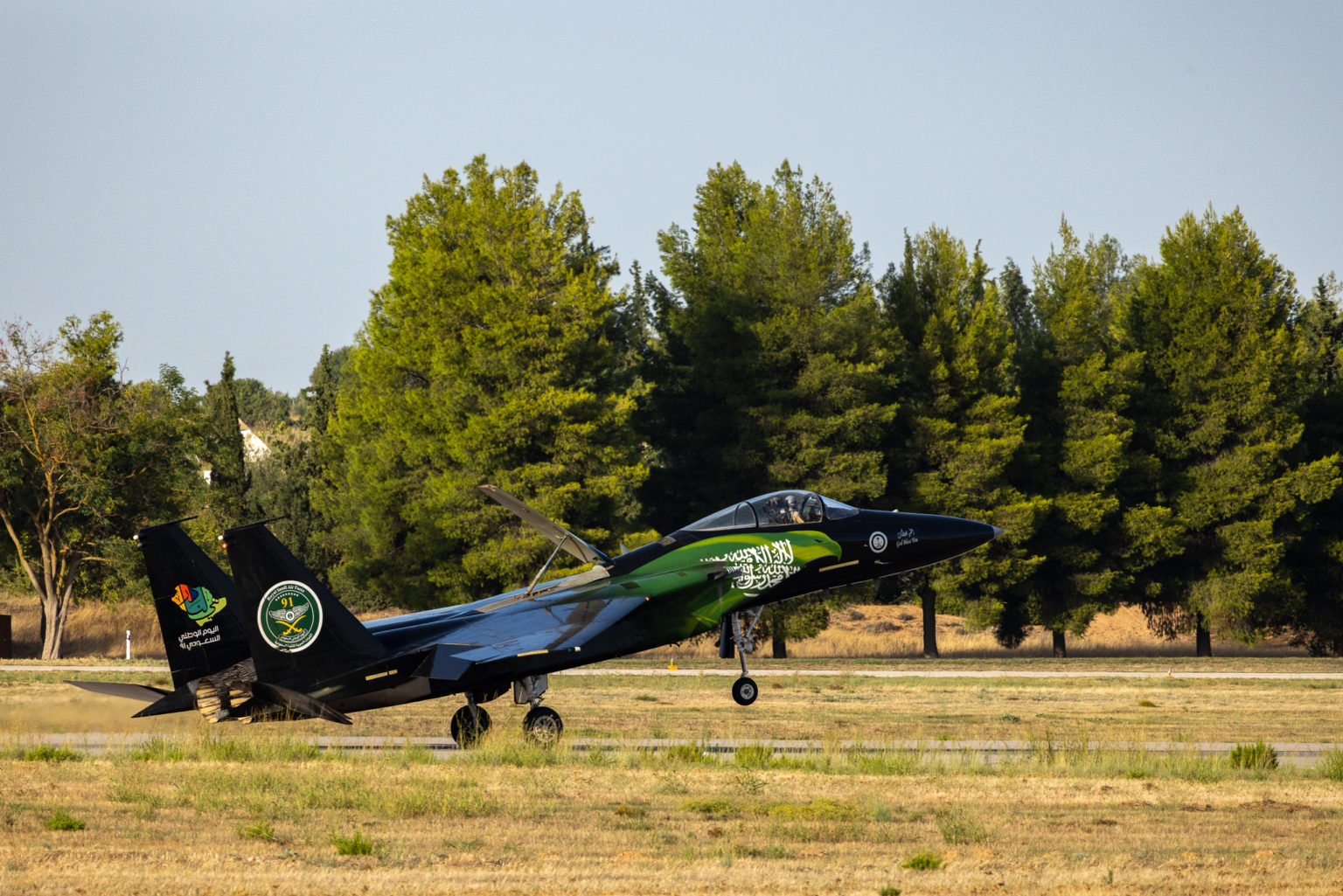 Pics of the Week: Royal Saudi Air Force F-15 Fighter Jet - Running with ...