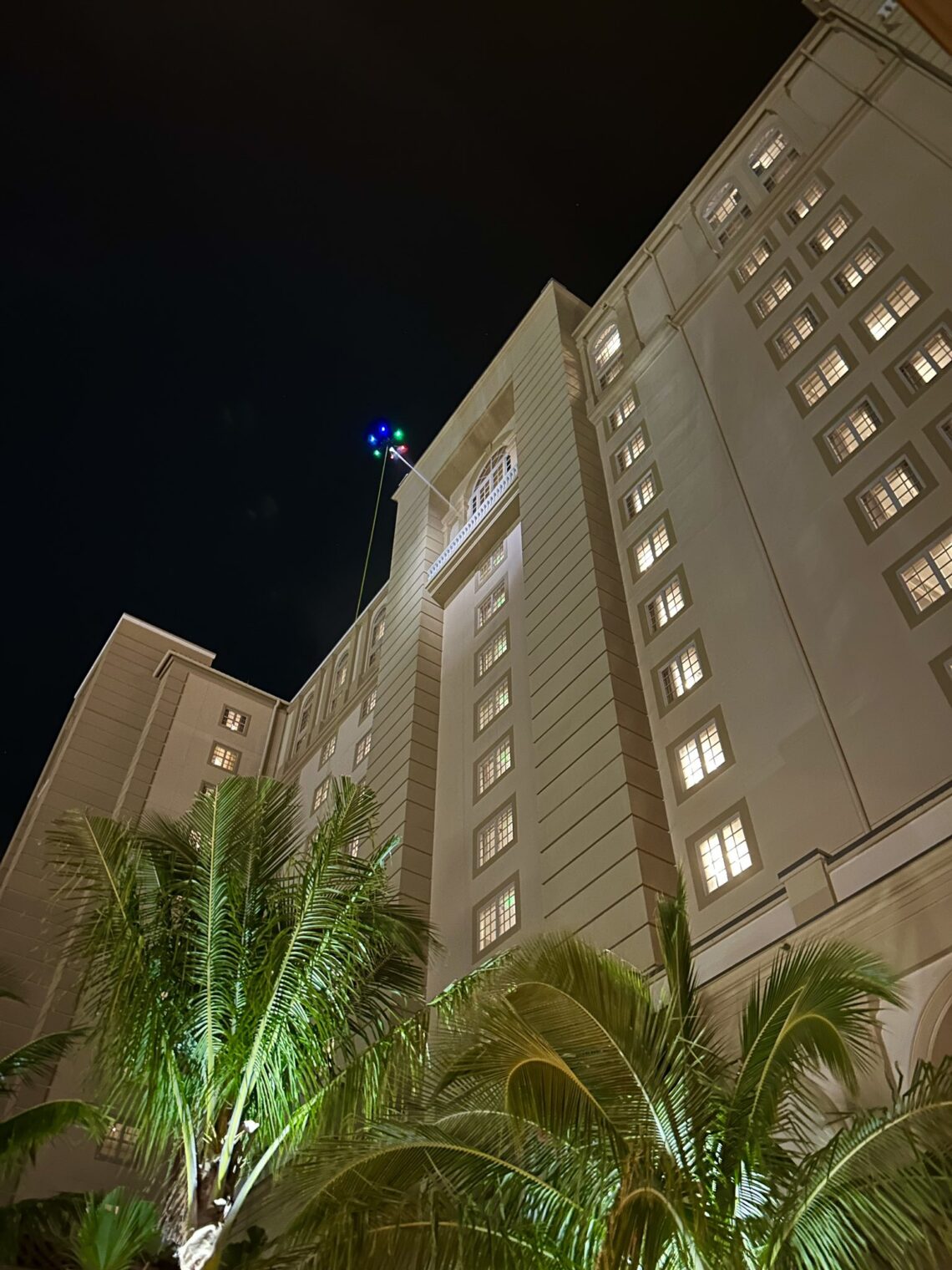 Watch This Video of a Drone Washing Windows at a Ritz-Carlton Hotel ...